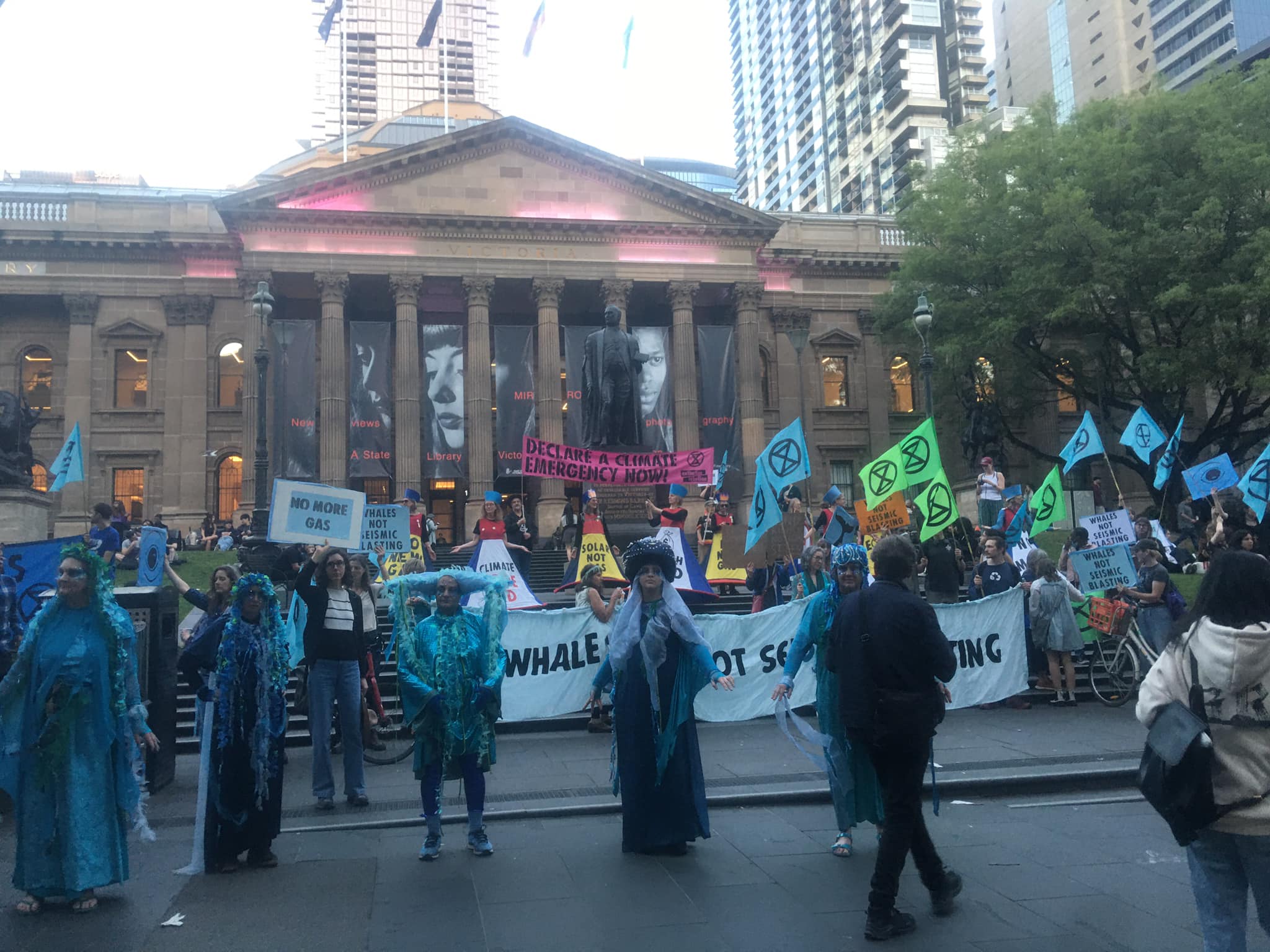Whale Song not Seismic blasting Melbourne rally against offshore oil ...