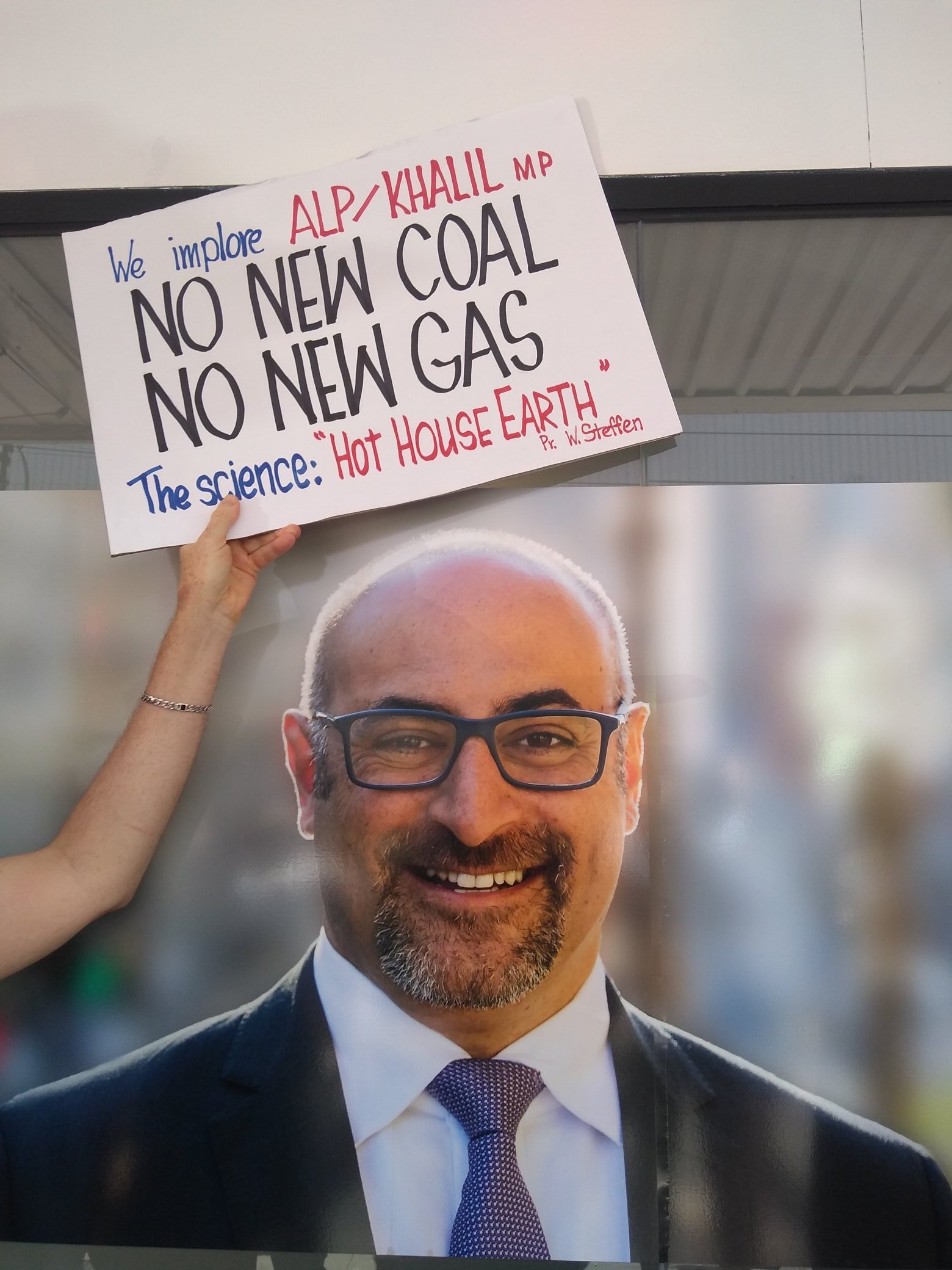 Protestors target Peter Khalil MP on Labor expanding fossil fuels when ...